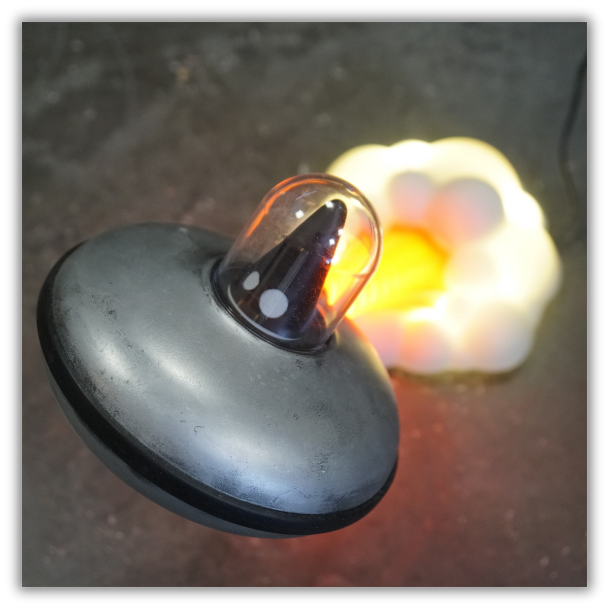 Henk Rijckaert — MUSHROOM DROPPER (LEDLAMP) – Working Class Heroes Shop